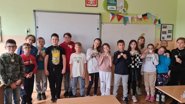 ORDER UŚMIECHU - Szkoła Podstawowa nr 2 im. Mikołaja Kopernika w Mławie